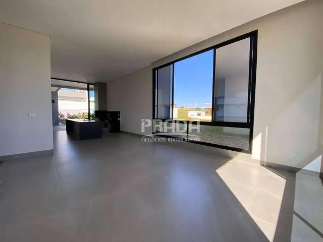 Casa / Sobrado em Condomínio para Venda em Uberlândia/MG Gávea 3 Quartos