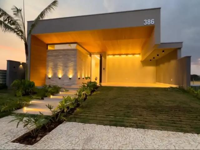 Casa / Sobrado em Condomínio para Venda em Uberlândia/MG Gávea 3 Quartos