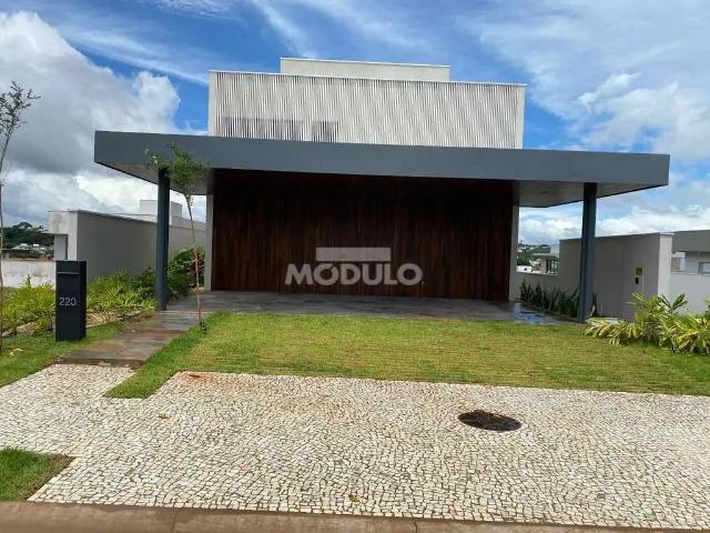 Casa / Sobrado em Condomínio para Venda em Uberlândia/MG Gávea 3 Quartos