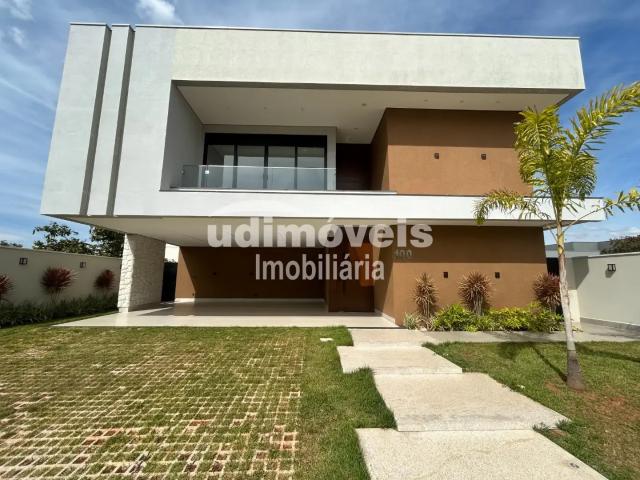 Casa / Sobrado em Condomínio para Venda em Uberlândia/MG Granada