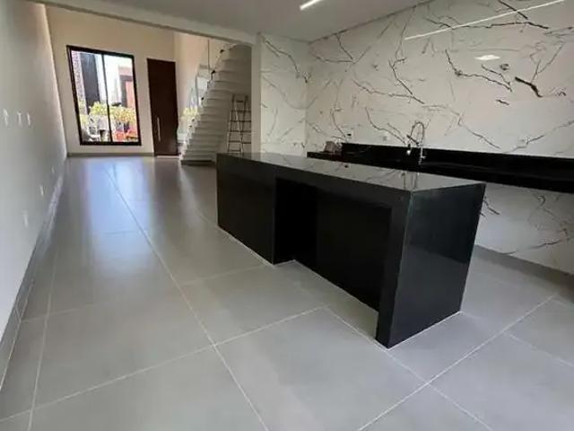 Casa / Sobrado em Condomínio para Venda em Uberlândia/MG Grand Ville 2 Quartos
