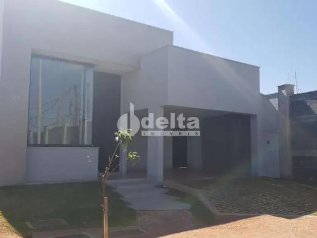 Casa / Sobrado em Condomínio para Venda em Uberlândia/MG Grand Ville 3 Quartos