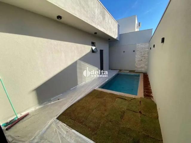 Casa / Sobrado em Condomínio para Venda em Uberlândia/MG Grand Ville 3 Quartos