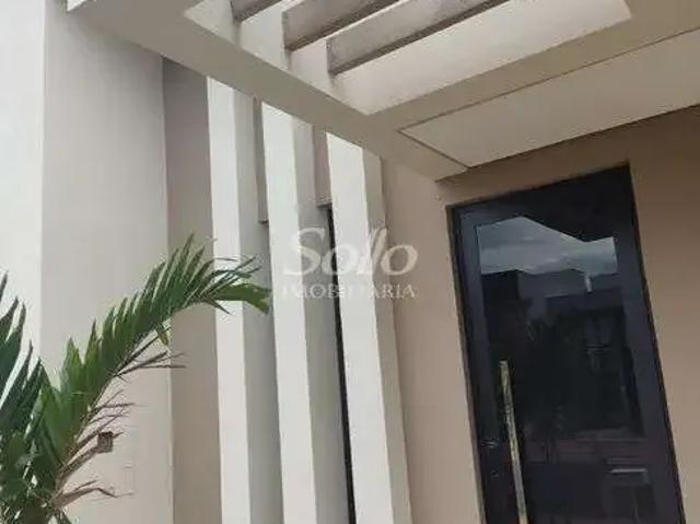 Casa / Sobrado em Condomínio para Venda em Uberlândia/MG Grand Ville 3 Quartos