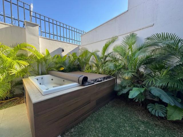 Casa / Sobrado em Condomínio para Venda em Uberlândia/MG Grand Ville 3 Quartos