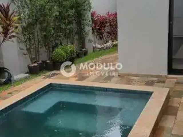 Casa / Sobrado em Condomínio para Venda em Uberlândia/MG Grand Ville 3 Quartos