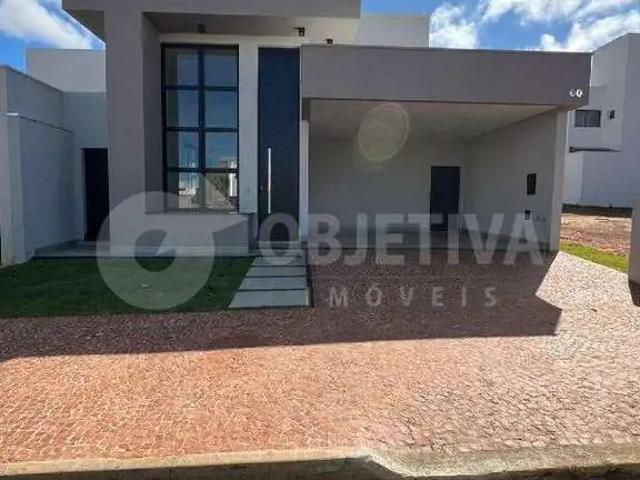Casa / Sobrado em Condomínio para Venda em Uberlândia/MG Grand Ville 3 Quartos
