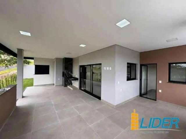 Casa / Sobrado em Condomínio para Venda em Uberlândia/MG Granja Marileusa 2 Quartos