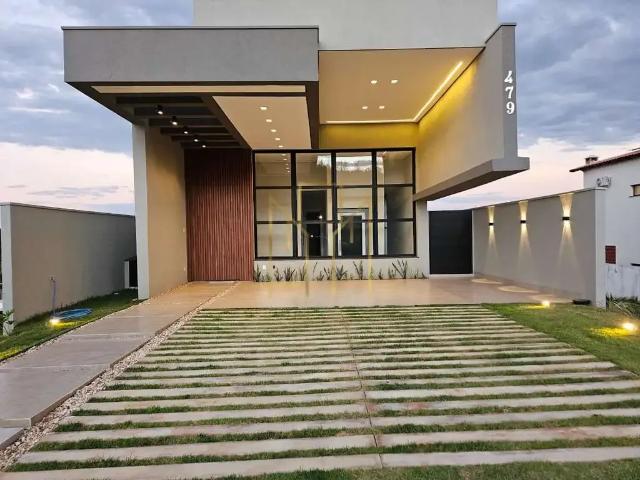 Casa / Sobrado em Condomínio para Venda em Uberlândia/MG Granja Marileusa 4 Quartos