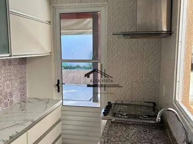 Casa / Sobrado em Condomínio para Venda em Uberlândia/MG Jardim Califórnia 2 Quartos