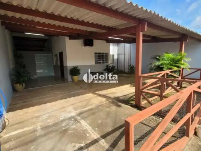 Casa / Sobrado em Condomínio para Venda em Uberlândia/MG Jardim Holanda 2 Quartos
