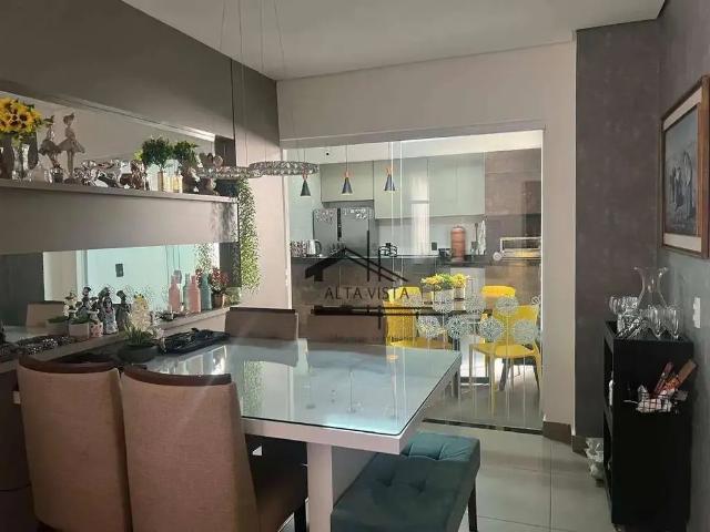 Casa / Sobrado em Condomínio para Venda em Uberlândia/MG Jardim Inconfidência 3 Quartos