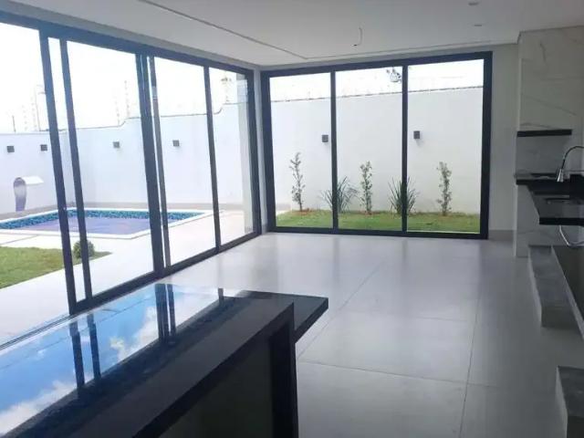Casa / Sobrado em Condomínio para Venda em Uberlândia/MG Jardim Inconfidência 3 Quartos