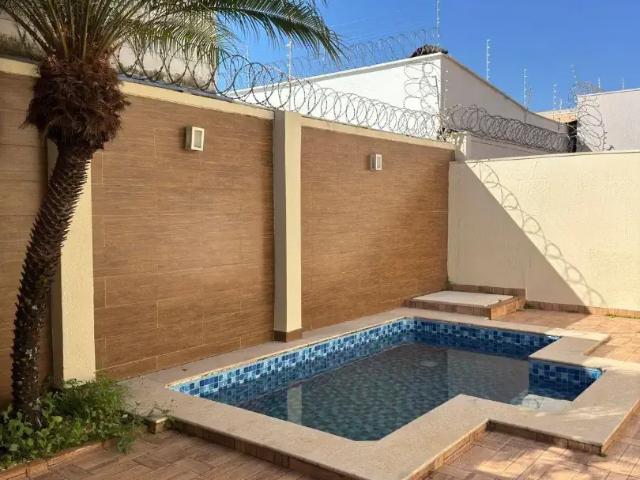 Casa / Sobrado em Condomínio para Venda em Uberlândia/MG Jardim Inconfidência 3 Quartos