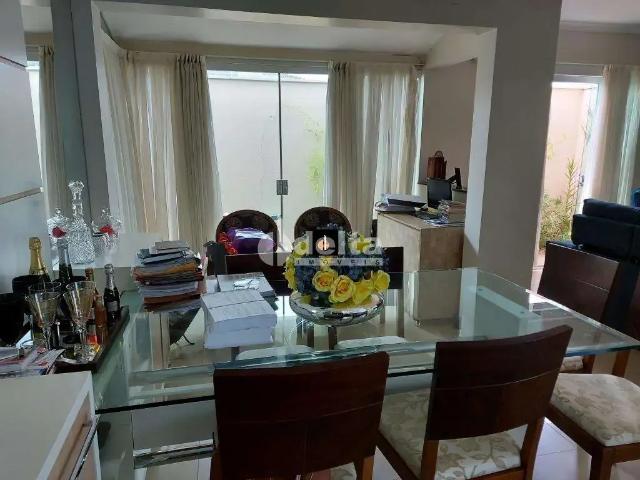 Casa / Sobrado em Condomínio para Venda em Uberlândia/MG Jardim Inconfidência 3 Quartos