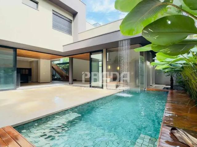 Casa / Sobrado em Condomínio para Venda em Uberlândia/MG Jardim Sul 4 Quartos