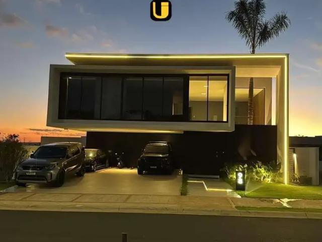 Casa / Sobrado em Condomínio para Venda em Uberlândia/MG Jardim Sul 5 Quartos