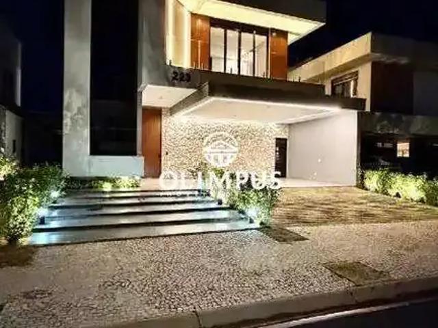 Casa / Sobrado em Condomínio para Venda em Uberlândia/MG Jardim Versailles 4 Quartos