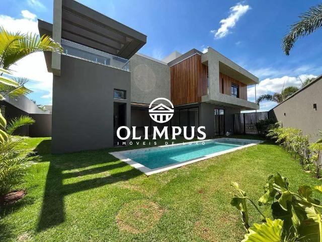 Casa / Sobrado em Condomínio para Venda em Uberlândia/MG Jardim Versailles 4 Quartos