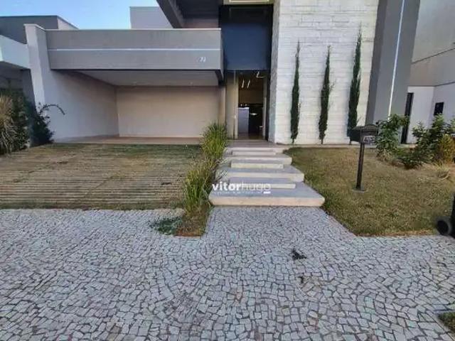 Casa / Sobrado em Condomínio para Venda em Uberlândia/MG Jardim Versailles 3 Quartos