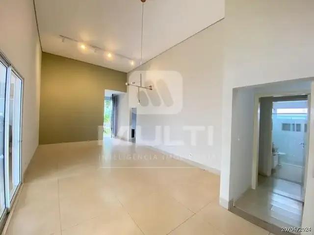 Casa / Sobrado em Condomínio para Venda em Uberlândia/MG Jardins Barcelona 3 Quartos
