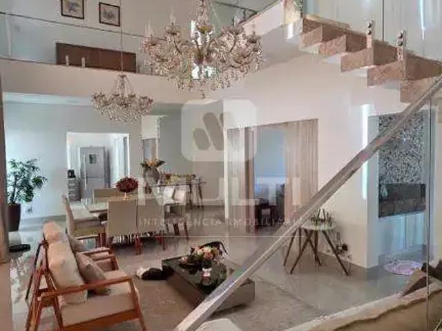 Casa / Sobrado em Condomínio para Venda em Uberlândia/MG Jardins Gênova 4 Quartos