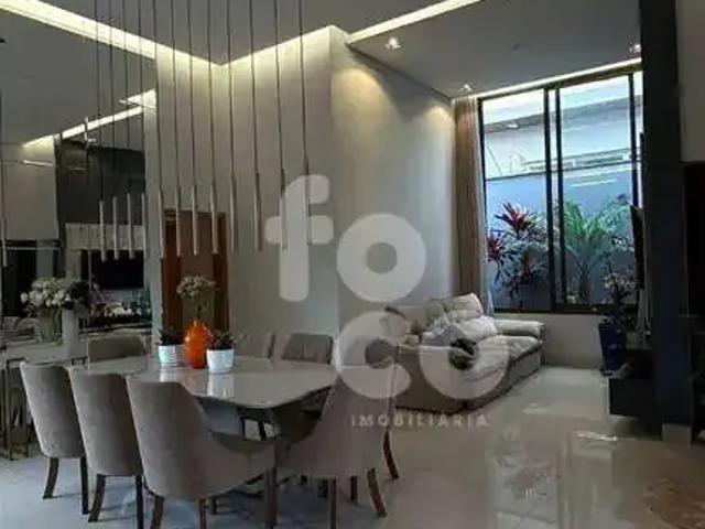 Casa / Sobrado em Condomínio para Venda em Uberlândia/MG Jardins Gênova 4 Quartos