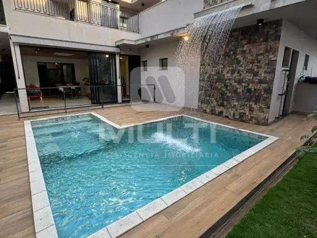 Casa / Sobrado em Condomínio para Venda em Uberlândia/MG Jardins Gênova 4 Quartos