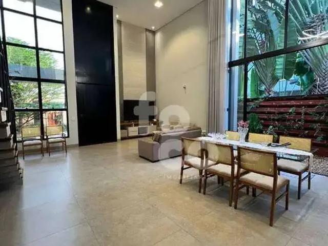 Casa / Sobrado em Condomínio para Venda em Uberlândia/MG Jardins Gênova 5 Quartos