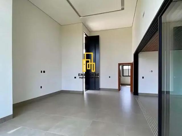 Casa / Sobrado em Condomínio para Venda em Uberlândia/MG Laranjeiras 4 Quartos