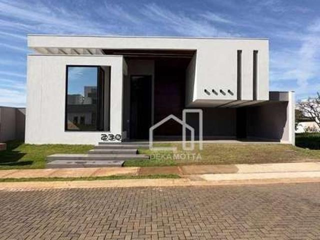 Casa / Sobrado em Condomínio para Venda em Uberlândia/MG Laranjeiras 4 Quartos