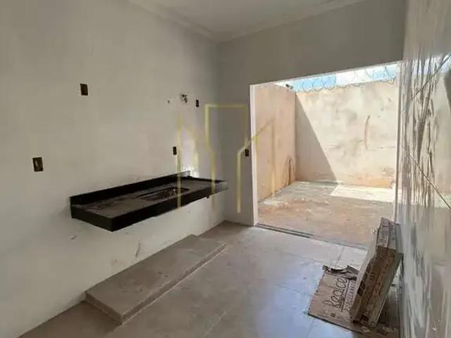 Casa / Sobrado em Condomínio para Venda em Uberlândia/MG Laranjeiras 2 Quartos