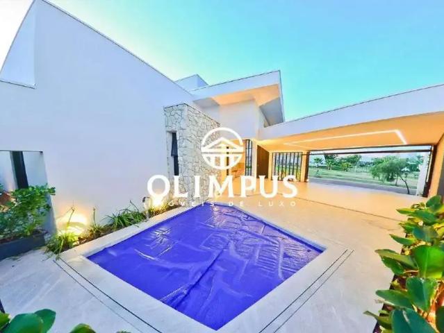 Casa / Sobrado em Condomínio para Venda em Uberlândia/MG Laranjeiras 3 Quartos