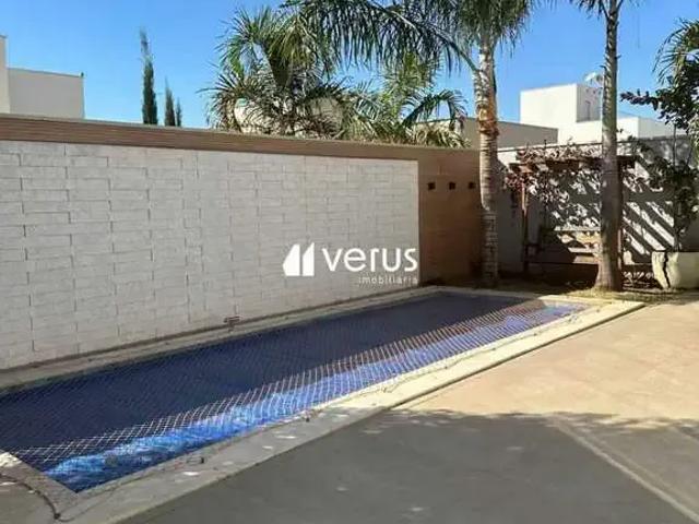 Casa / Sobrado em Condomínio para Venda em Uberlândia/MG Laranjeiras 3 Quartos