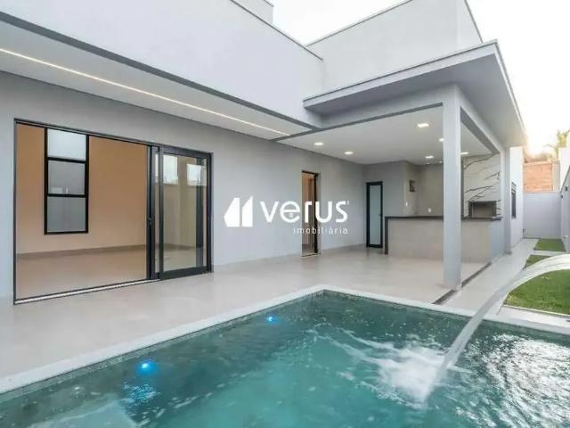 Casa / Sobrado em Condomínio para Venda em Uberlândia/MG Laranjeiras 3 Quartos
