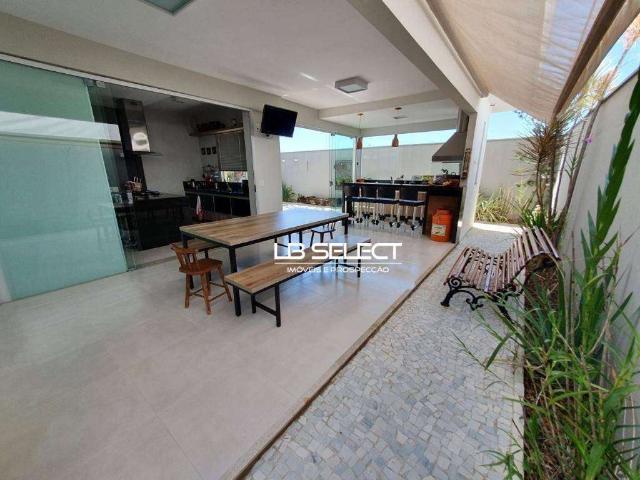 Casa / Sobrado em Condomínio para Venda em Uberlândia/MG Laranjeiras 3 Quartos