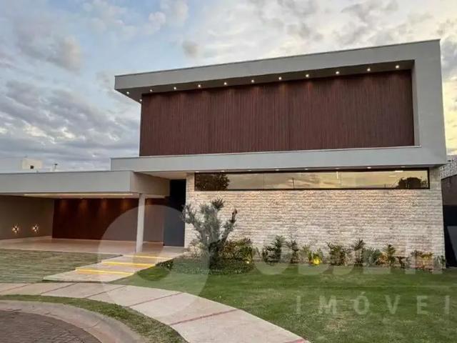 Casa / Sobrado em Condomínio para Venda em Uberlândia/MG Laranjeiras 3 Quartos