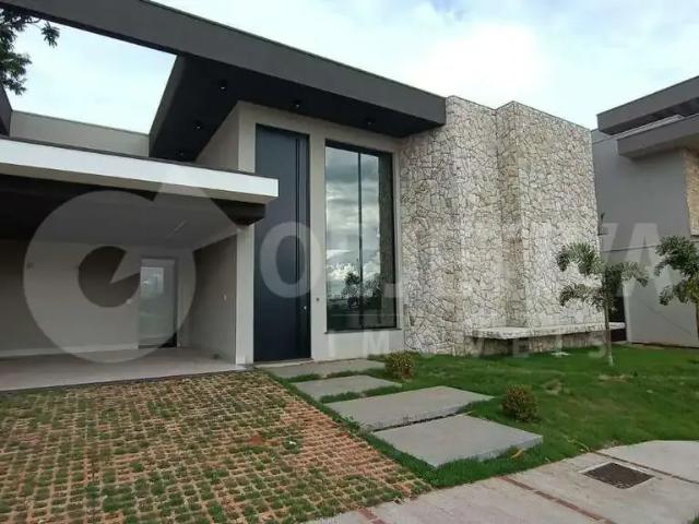 Casa / Sobrado em Condomínio para Venda em Uberlândia/MG Laranjeiras 3 Quartos