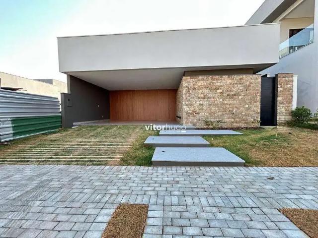Casa / Sobrado em Condomínio para Venda em Uberlândia/MG Laranjeiras 3 Quartos