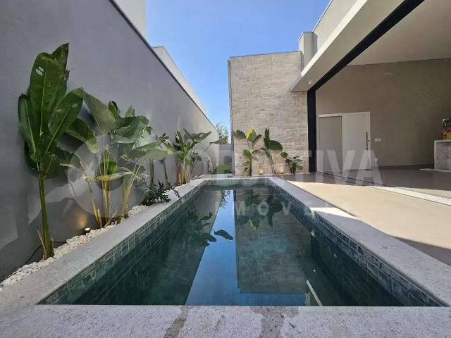Casa / Sobrado em Condomínio para Venda em Uberlândia/MG Laranjeiras 3 Quartos