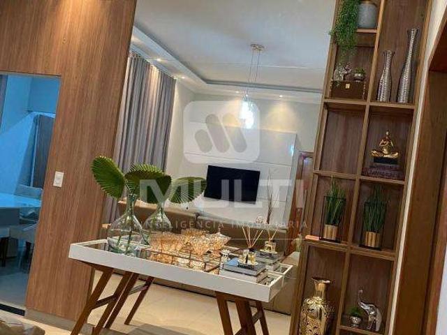 Casa / Sobrado em Condomínio para Venda em Uberlândia/MG Minas Gerais 3 Quartos