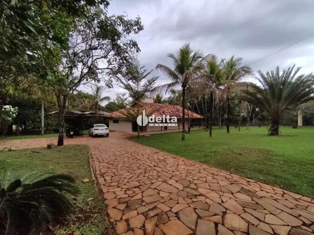 Casa / Sobrado em Condomínio para Venda em Uberlândia/MG Morada do Sol 2 Quartos