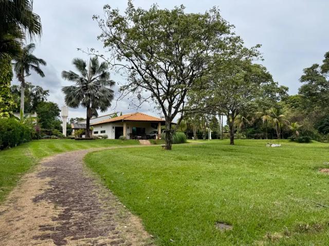 Casa / Sobrado em Condomínio para Venda em Uberlândia/MG Morada do Sol 3 Quartos