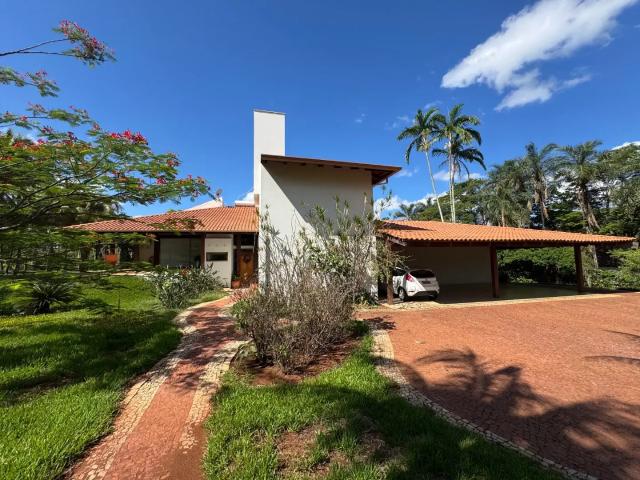 Casa / Sobrado em Condomínio para Venda em Uberlândia/MG Morada do Sol 5 Quartos