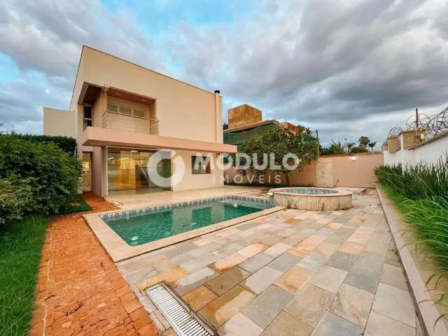 Casa / Sobrado em Condomínio para Venda em Uberlândia/MG Morada da Colina 3 Quartos