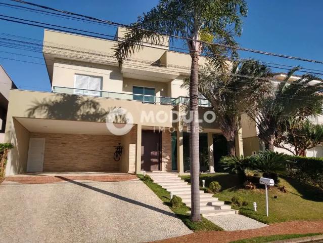 Casa / Sobrado em Condomínio para Venda em Uberlândia/MG Nova Uberlândia 3 Quartos