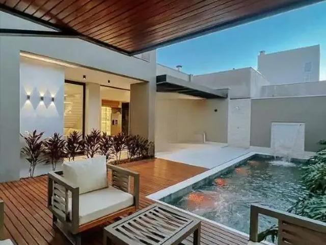 Casa / Sobrado em Condomínio para Venda em Uberlândia/MG Novo Mundo 3 Quartos