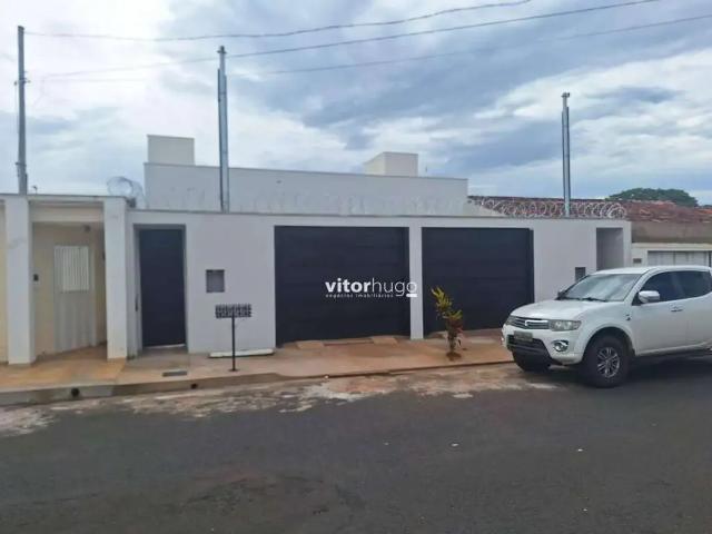 Casa / Sobrado em Condomínio para Venda em Uberlândia/MG Planalto 2 Quartos