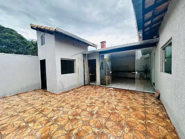 Casa / Sobrado em Condomínio para Venda em Uberlândia/MG Santa Mônica 3 Quartos