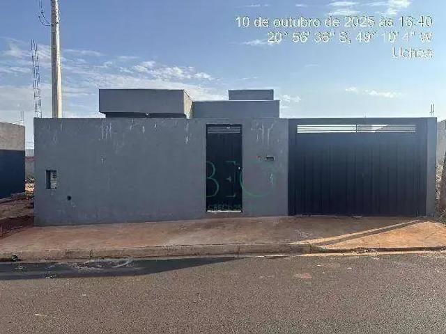 Casa / Sobrado em Condomínio para Venda em Uchoa/SP Olhos D'Água 1 Quartos
